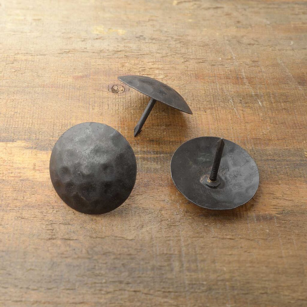 25 Pack Black Round Hand Forged Decorative Clavos